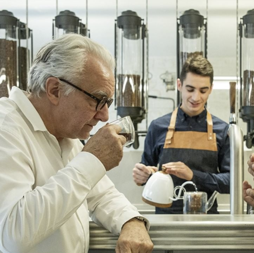 La Manufacture de Café Alain Ducasse à ouvert aujourd'hui à Paris ...