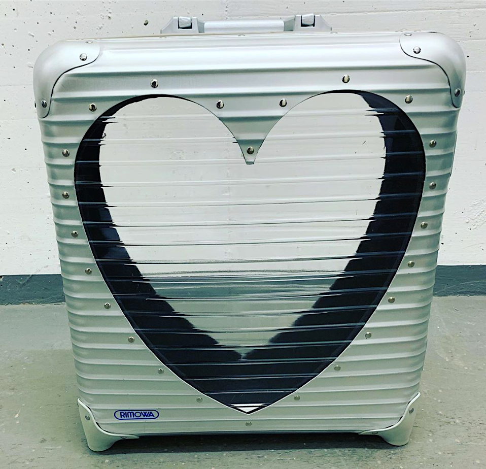 Rimowa - La valise du groupe LVMH qui séduit les grands chefs