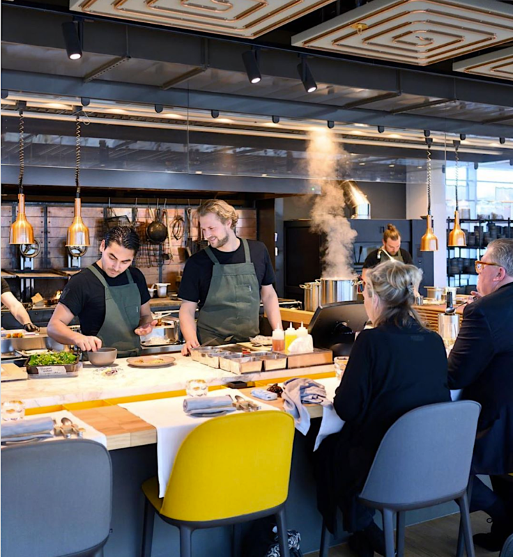 Scènes de Chefs - Régis Marcon cuisine à la Pyramide, Bernard Bach à ...