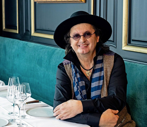 À 71 ans, Marc Veyrat prépare sa transmission - en attendant le ...