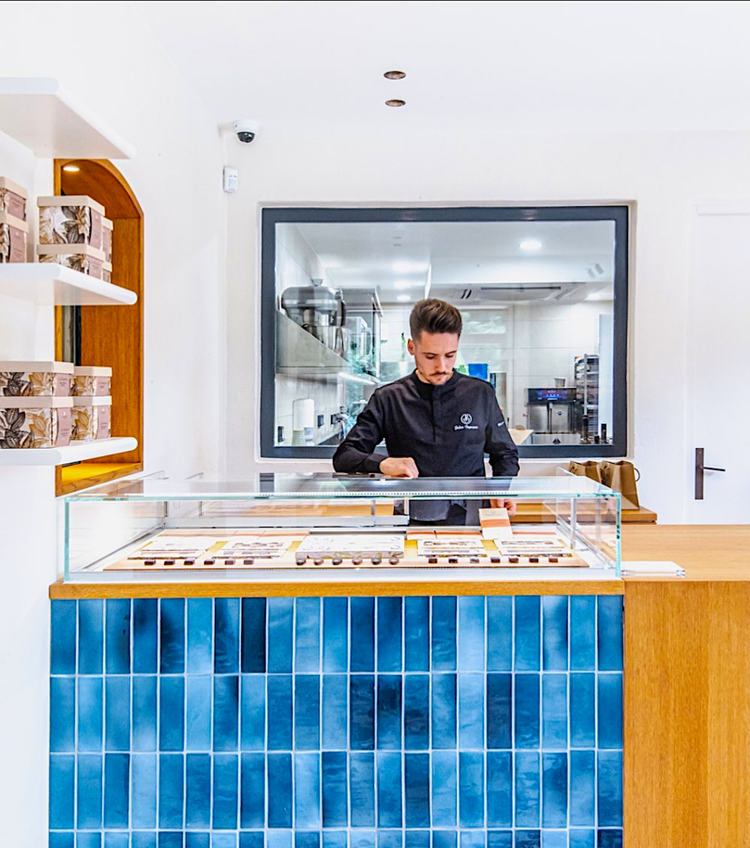 Découvrez l'offre "chocolat" du chef Brandon Dehan à L'Oustau de ...