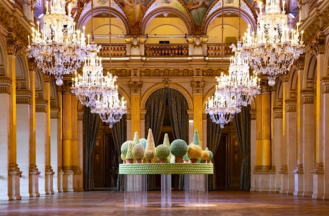 10 000 macarons signés Pierre Hermé pour fêter les 20 ans de Nuit ...
