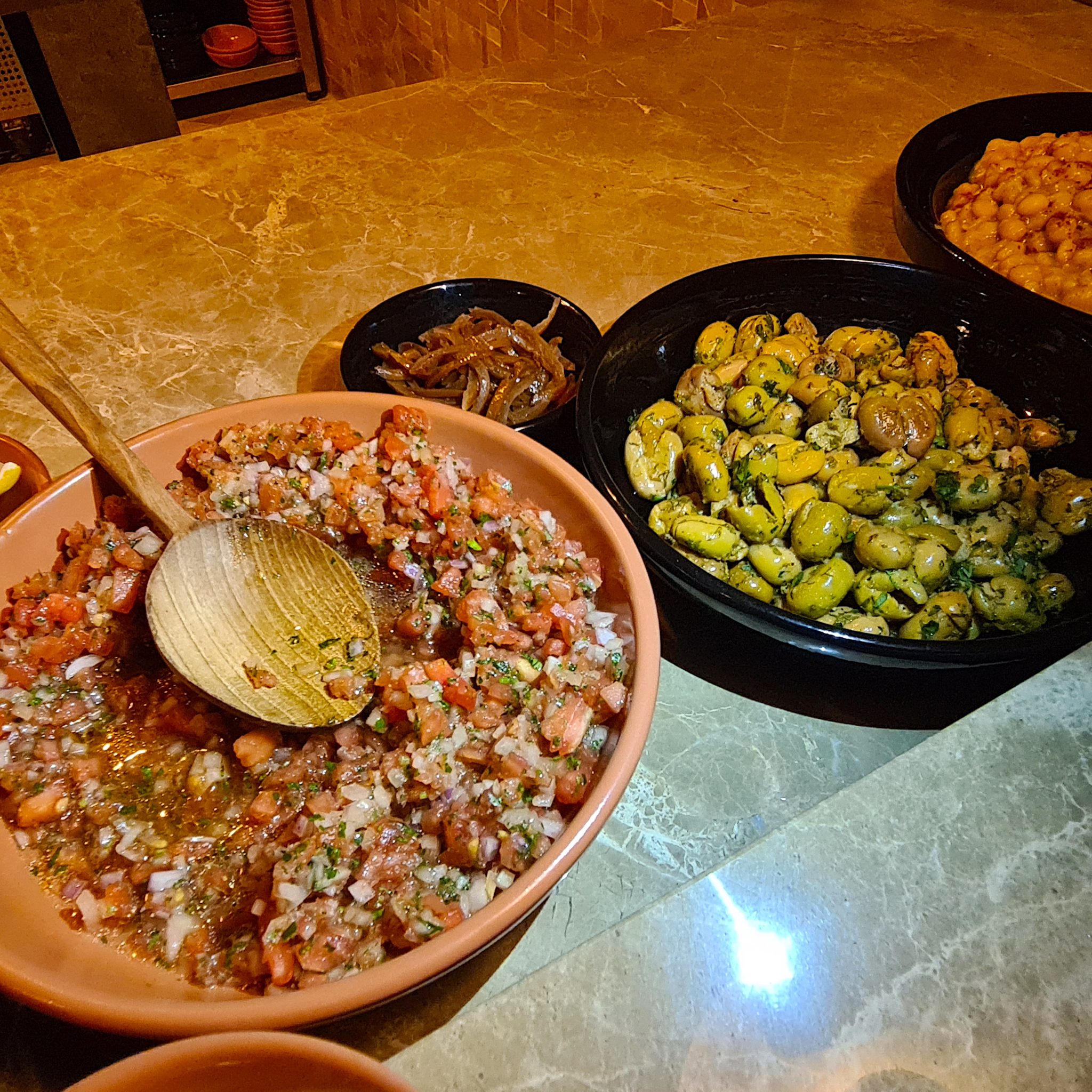 Marrakech - Sahbi Sahbi - cuisine traditionnelle de Femmes Marocaines ...