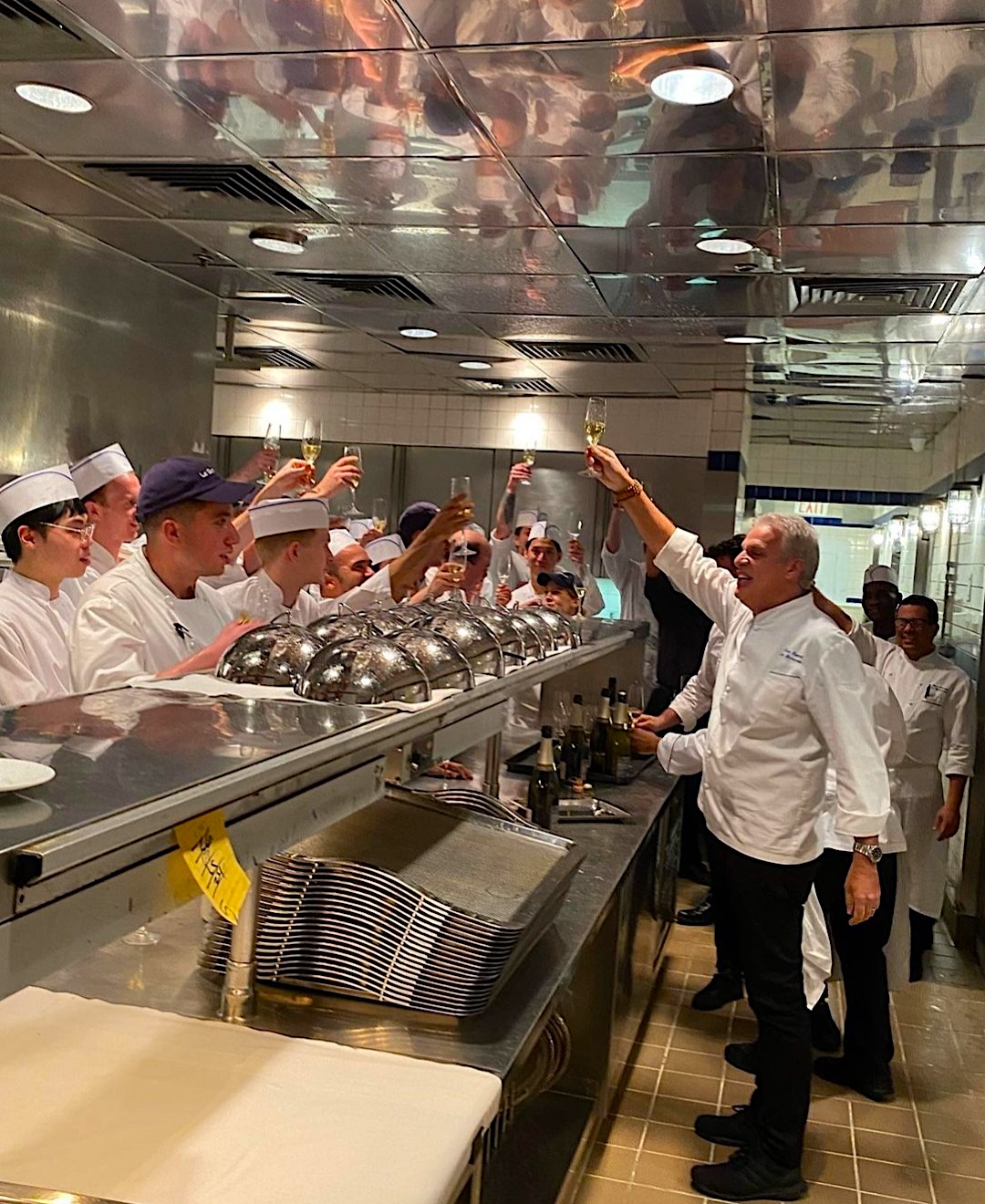 Brèves de Chefs - Éric Ripert honoré, Marie Soria Médaillée, Pierre ...