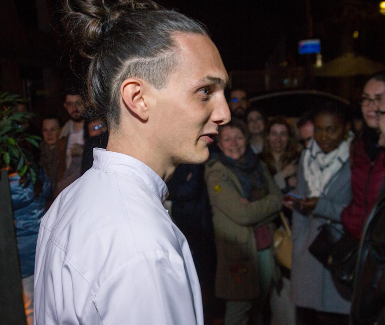 Par son talent, le jeune chef Danny Khezzar impressionne le public de ...